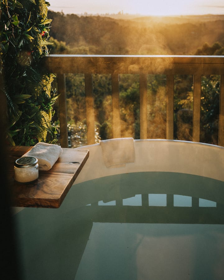 Hinterland Treetop Cabin Hot Tub With Views - Beechmont