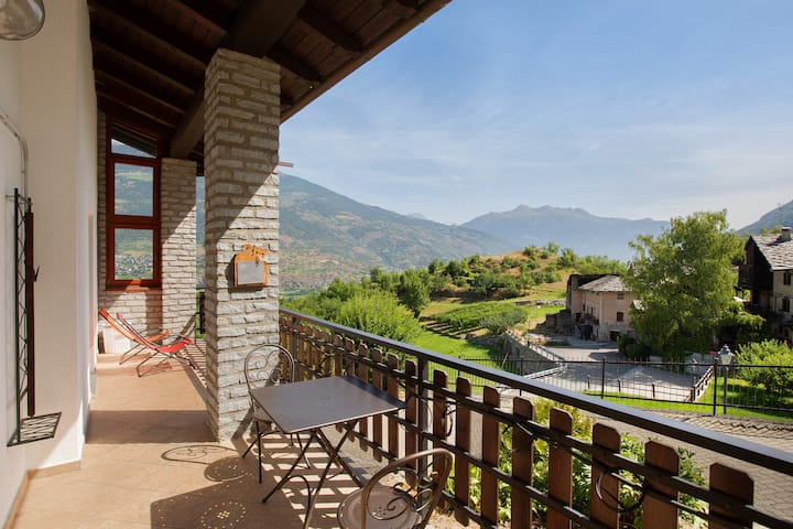 Case Vacanza Newmood - Intera Villa - Valle de Aosta