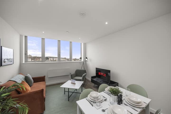 Ocean View B + Free Parking | By My Getaways - Hastings