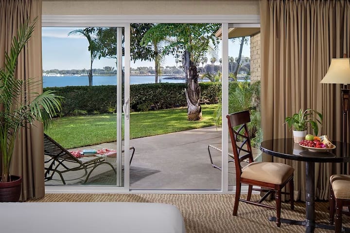 Resort King, Bahia Resort Hotel, Private Beach - San Diego