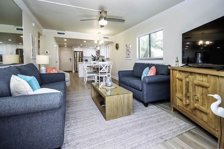 Sanibel Condo Steps From Beach - Sandalfoot 3d1 - Sanibel, FL