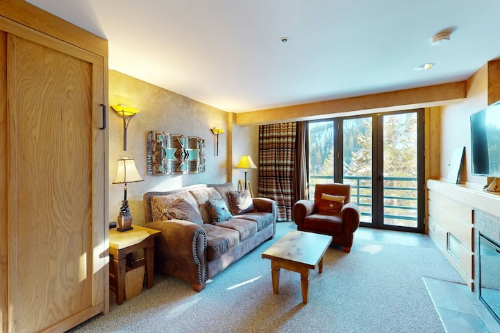 1br Ski In/out Mountainview, Pool, Hot Tub, Sauna - Big Sky, MT