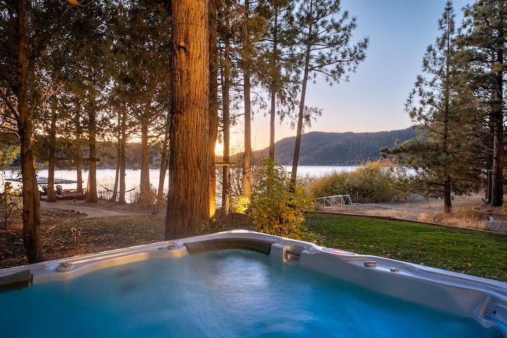 Water's Edge, Enjoy This Lakefront Property. - Big Bear, CA