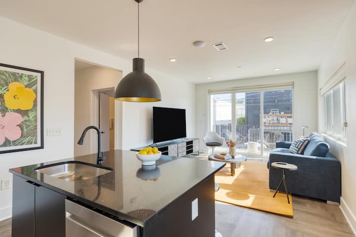 The Carter Buyout - 2 Units By Avantstay | 24 Occ - Nashville, TN