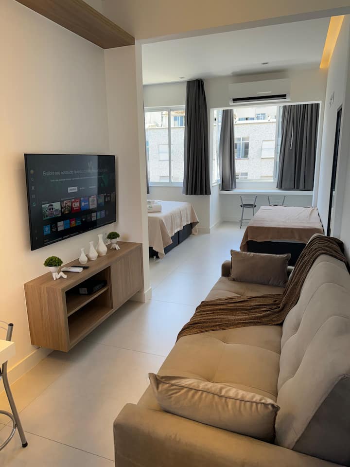 Próximo Ao Copacabana Palace Areia E Mar Cm13-1204 - ريو دي جانيرو