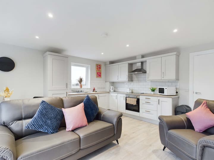 Sleek 2-bedroom Stay In Belfast - Belfast