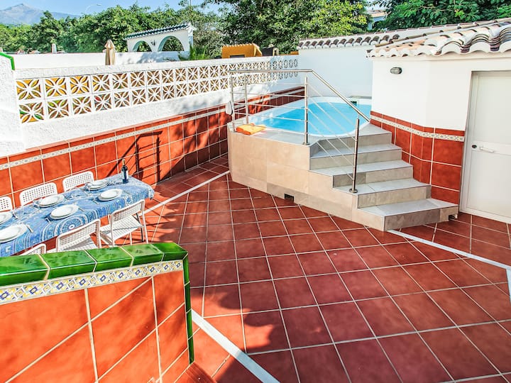 Cheng By Interhome - Nerja