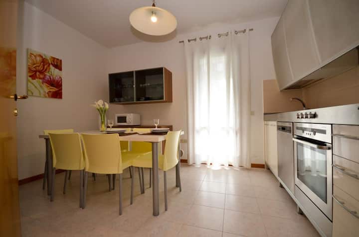 Villa With Private Garden And 2 Covered Terraces - Bibione