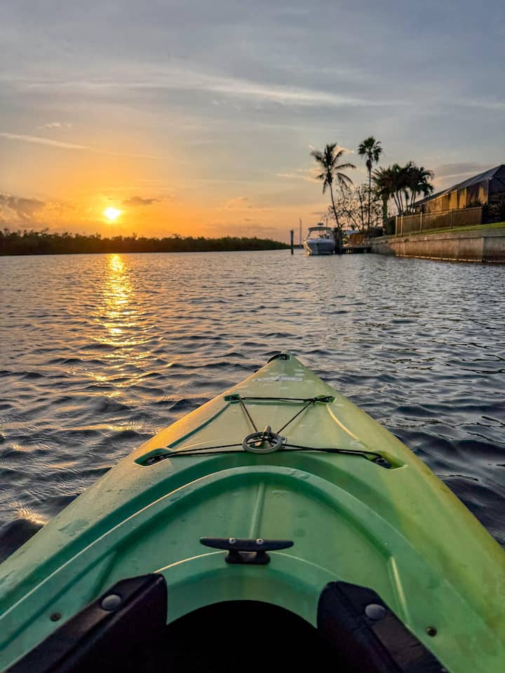 Punta Gorda Isles 3 Bedroom Canal Front Home - Punta Gorda, FL