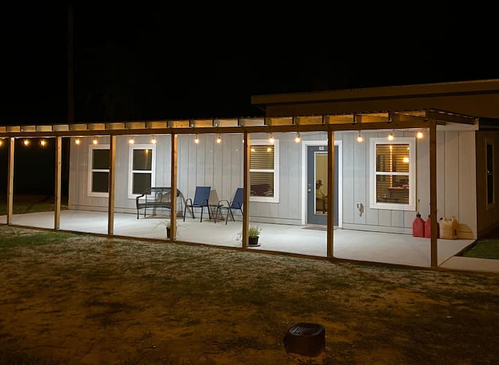 201 Matagorda - Cozy, Spacious Newly Remodeled Get - Port Mansfield, TX