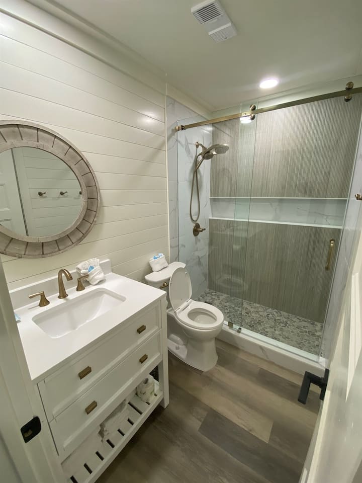 Clean & Luxurious Beachside Gem! Steps2 Pool&beach - Miramar Beach, FL