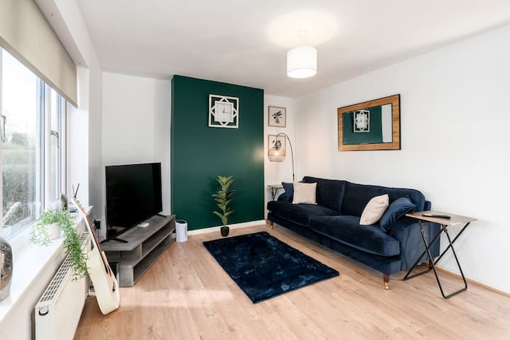 3-bed Home Near Uni And Qmc With King Bed /Parking - Nottingham