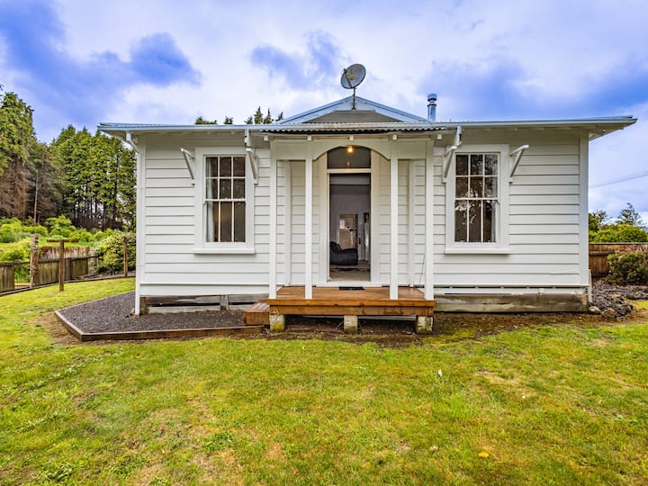 Willow Lodge - Ohakune Holiday Home - Mount Ruapehu