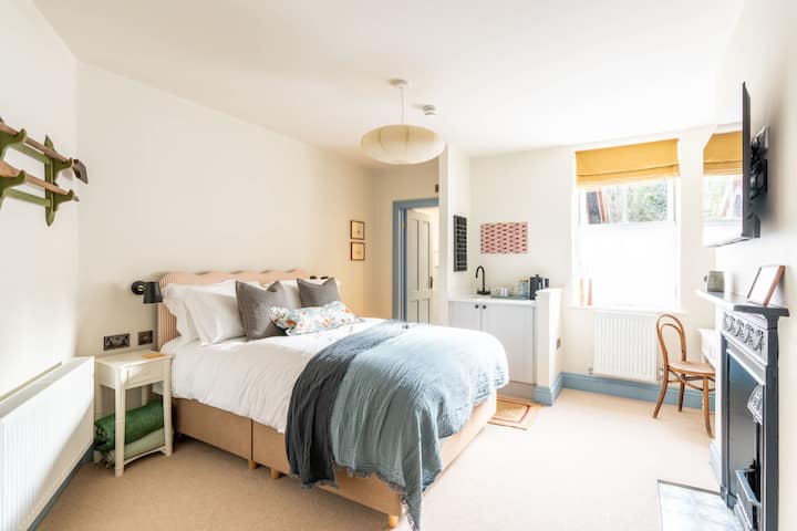 The Willows – Spacious Traditional En-suite (6) - Robin Hood's Bay