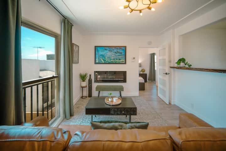 Modern Little Italy 2br Retreat • Patio - San Diego, CA