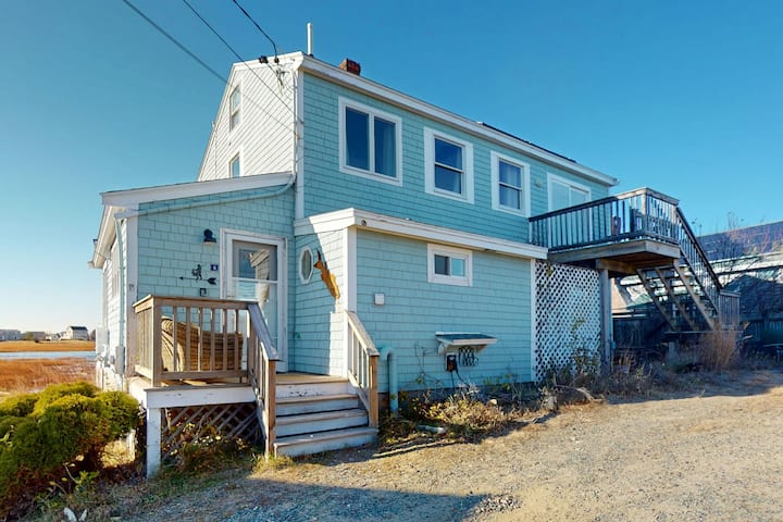 3br Marsh View House: Fishing, Beach, Swim & Deck - Newbury, MA