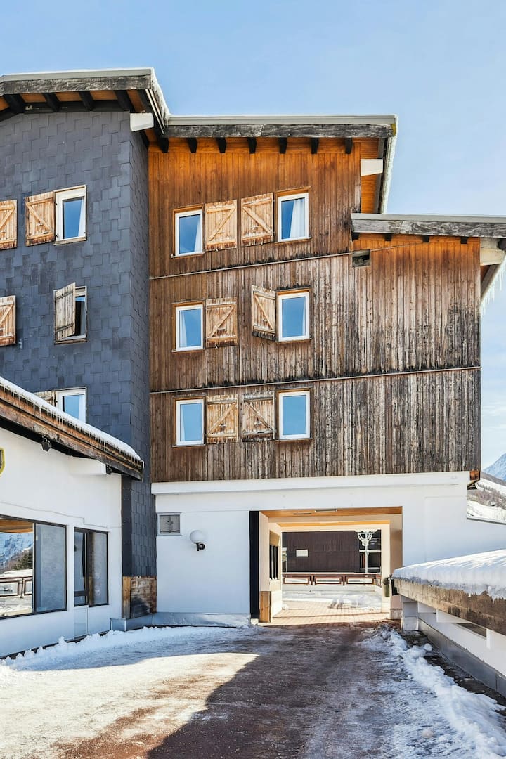 3 People Room Breakfast Included & Mountain View - Les Deux Alpes