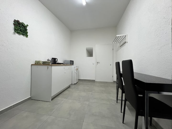 Gemütliches 2 Personen Zimmer Mit Gemeinschaftsbad - Offenbach am Main