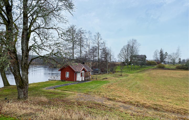 Beautiful Home In Vaggeryd With House Sea View - Taberg