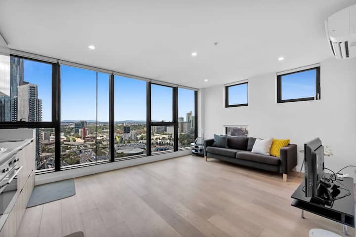 Amazing City View 2br Apt Mel Cbd - Kensington