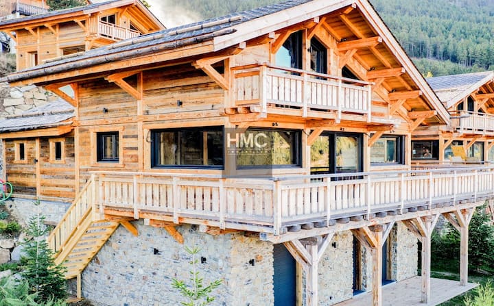 Chalet Kom, Pistes à Pied, Jacuzzi & Sauna - Formiguères