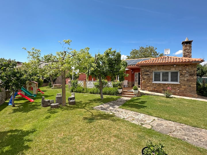 Villa Mila - Almarza