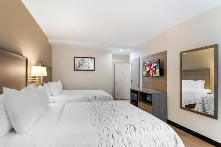 Easy Nyc Access From Budget-friendly Room - Queens, NY