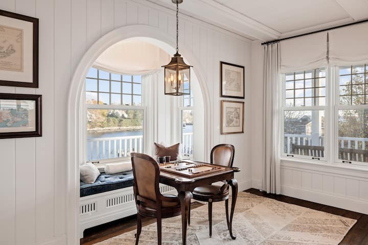 White Cottage - Chester