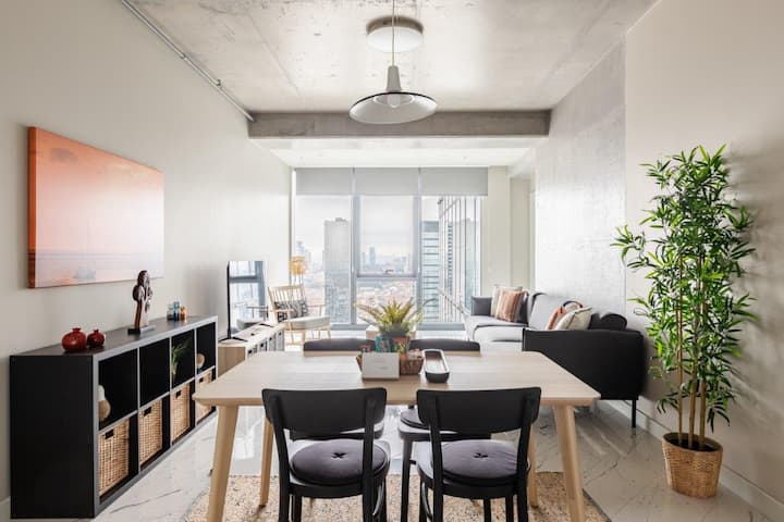Beautiful Deluxe 1bd Condo Pool+gym+parking! #373 - Estambul