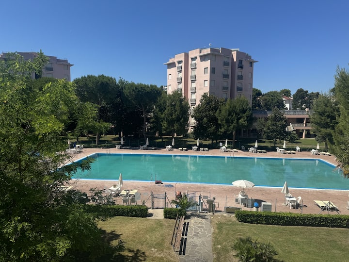 M398 - Marcelli, Apartment With Terrace And Pool - Numana