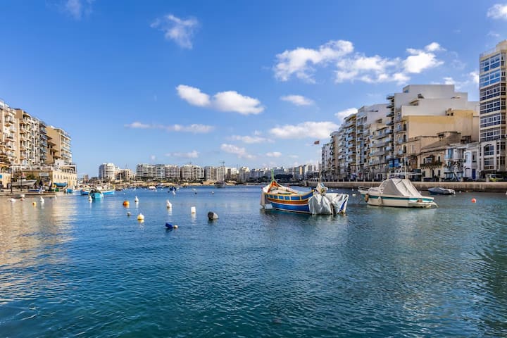 Modern 2br | Spinola-workspace + Stunning Sea View - La Valette