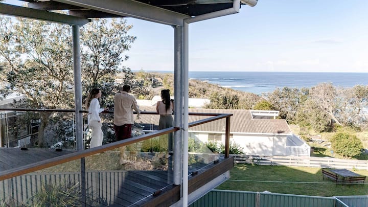 Rennies Beach House W/ Epic Views - Luxe Stay - Ulladulla