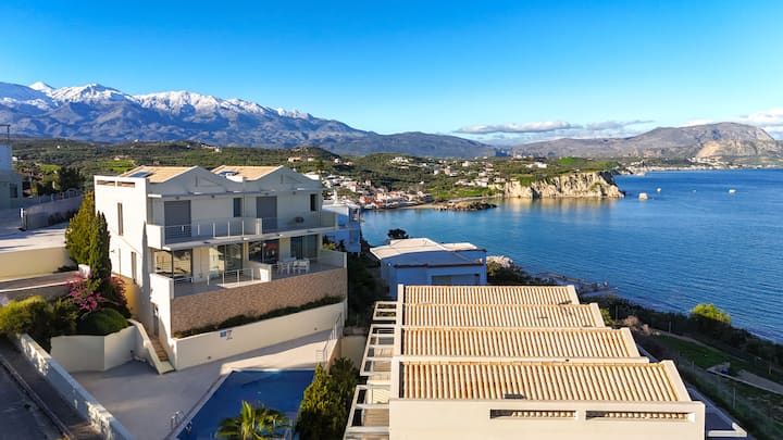 Lucky - Beachside Compound Villa With Shared Pool - Grèce