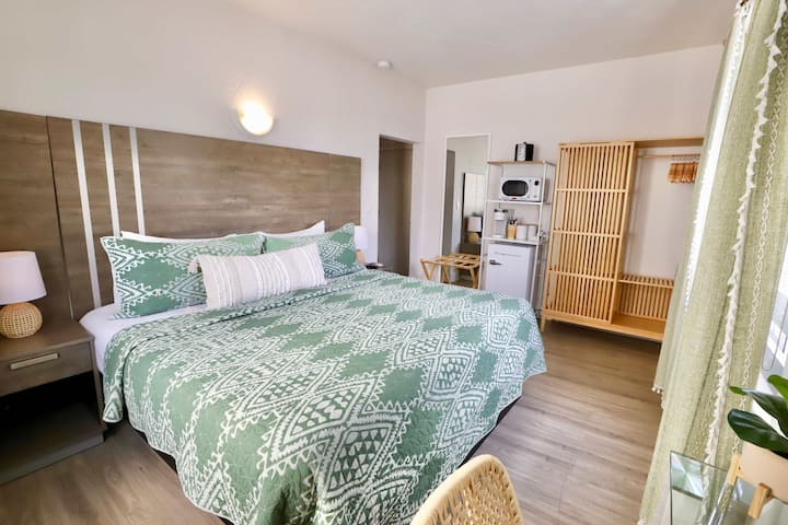 South Beach South Of Fifth Miami's Best Beach - Miami Beach