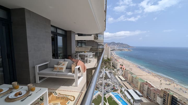 Sunset Cliffs Boho Apartment - Benidorm