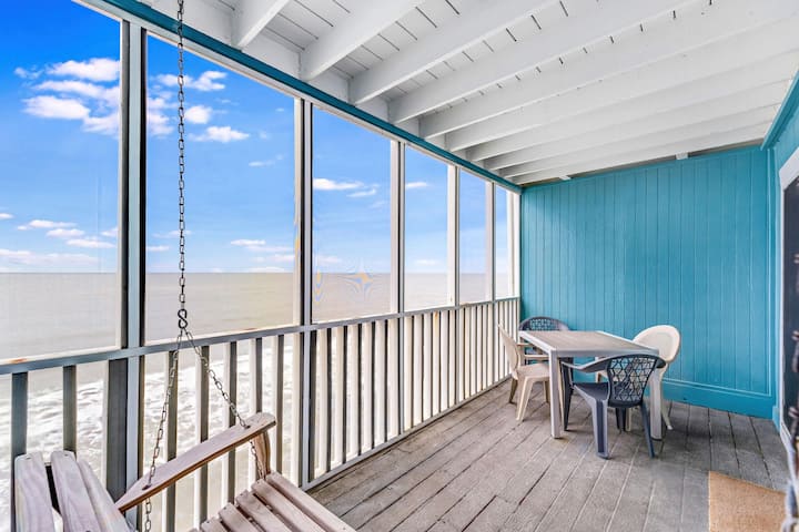 New! Waterfront W/ Gulf Views + Propane Grill! - Cape San Blas, FL