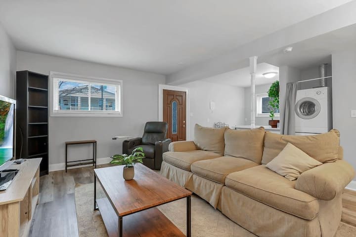 Spacious Retreat - 3 Br + Parking- German Village - Nationwide Arena