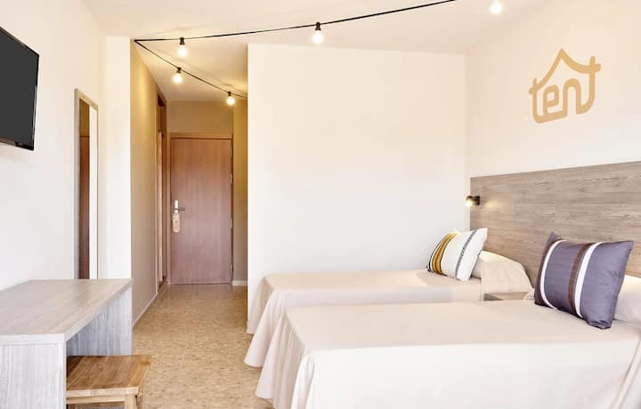 Hotel Room Near The Beach By Tent Torremolinos - Torremolinos