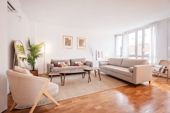 Sweett | Nova Icaria Beach - Barcelone