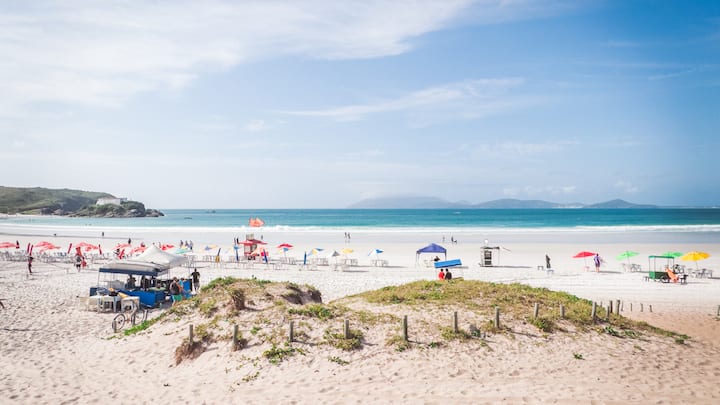 Aconchegante E Espaçoso Apto C Piscina E Churrasq - Cabo Frio