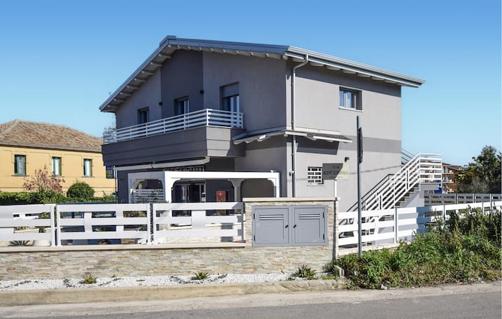 Nice Apartment In Filandari With Wifi - Zambrone