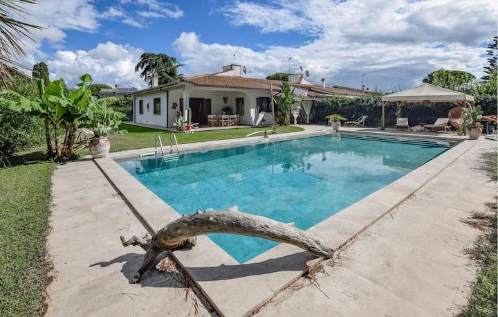 Lovely Home In Marina Velca With Wifi - Tarquinia