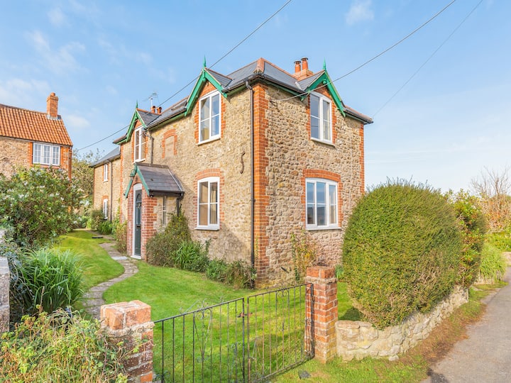 Prosperous Villa - Dorset