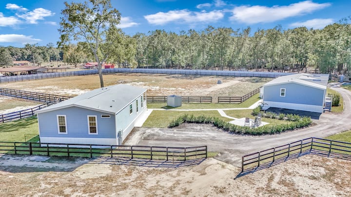 Heart Horse Homes, An Equestrian Retreat - Ocala, FL