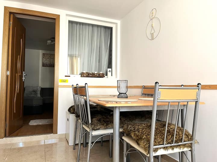 Rustic Breeze Azuga - 5 Min To Train Station & Bbq - Azuga