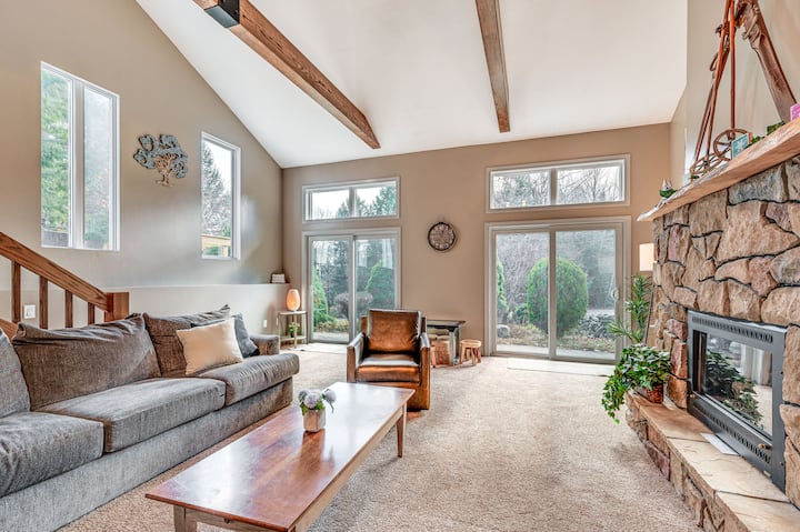 Campton Cabin Near White Mountain Nat'l Forest - New Hampshire (State)