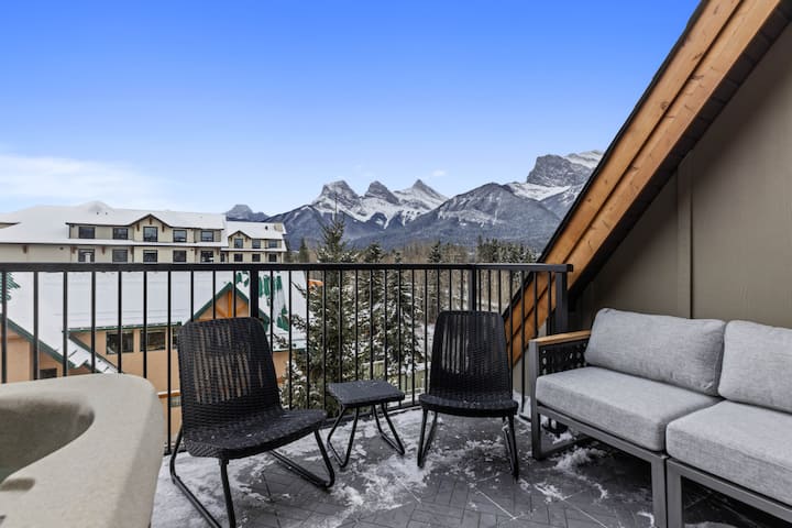 [New] Private Hot Tub ~ Upscale Mountain Home - 캔모어