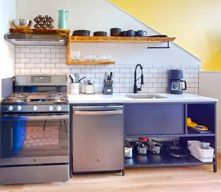 Courtyard View At The Commons 11- Dog Friendly - Seaside, OR