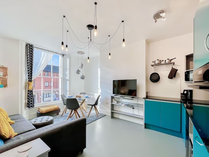 Apartment Two - Uk48496 - Gloucester