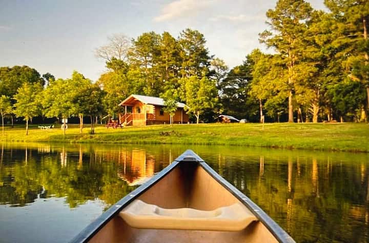 Lakefront Cabin Little Red Hen - Daingerfield State Park, Daingerfield